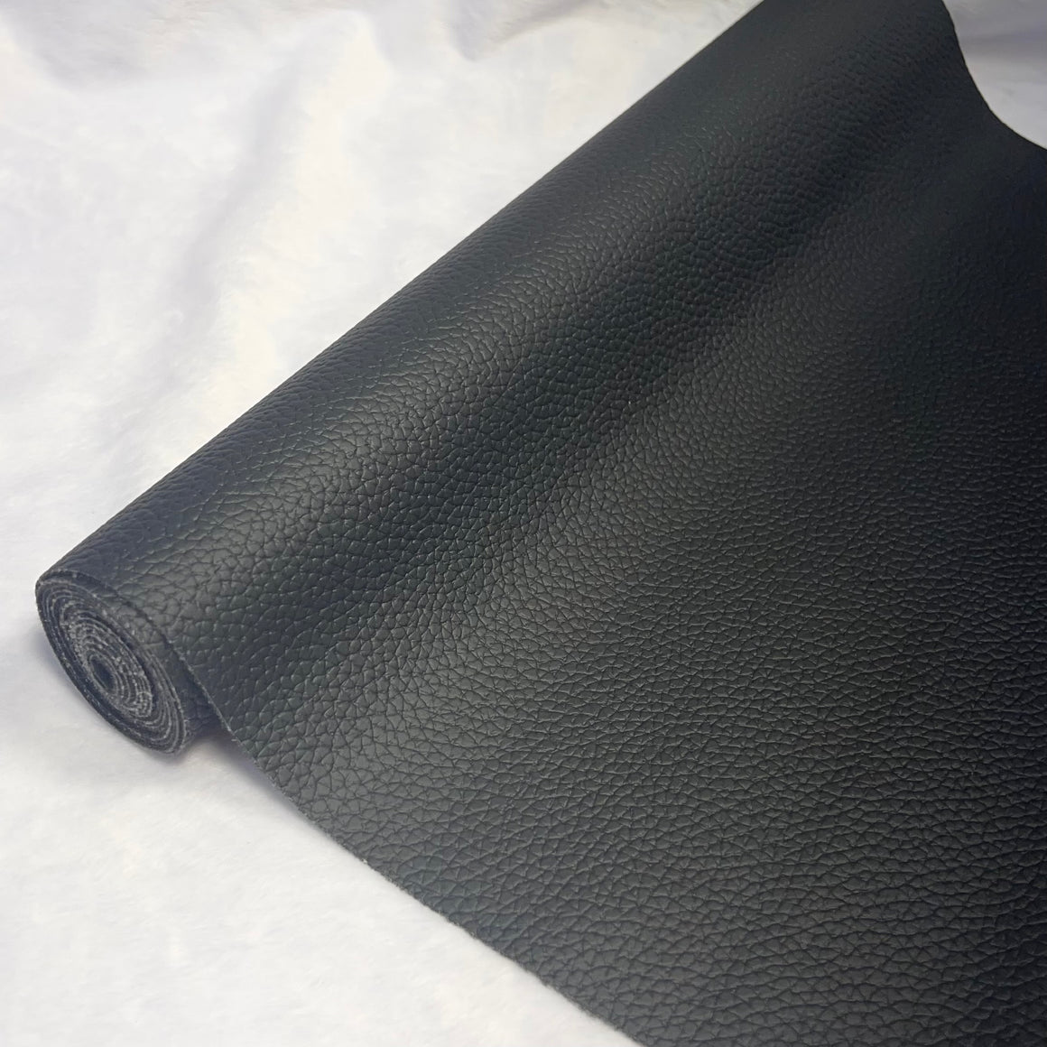 Diamond Textured Black 9. Pink Vinyl – Material Magic